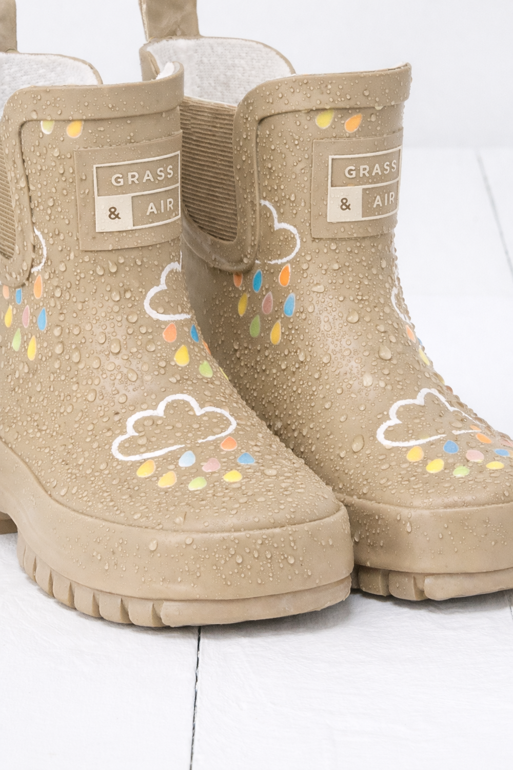 Stone Chunky Sole Colour-Changing Kids’ Wellies